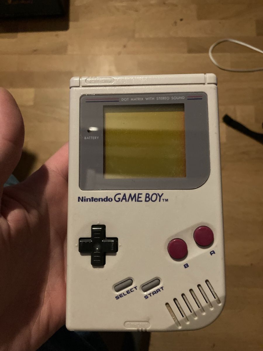 Nintendo Game Boy Klassiker, Sammlerstück, Top Zustand! (Defekt) in ...