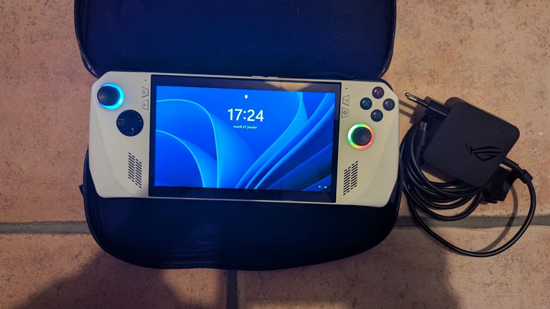 Asus ROG Ally Z1 Extreme, 16Go, 512Go (D'occasion) à Estavayer-le-lac ...