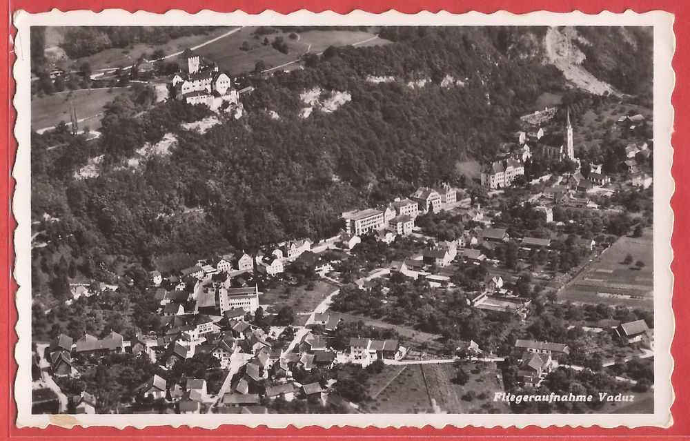 Vaduz - Flugaufnahme ca. 1950 (Gebraucht) in Fislisbach für CHF 5 – mit Lieferung auf Ricardo kaufen