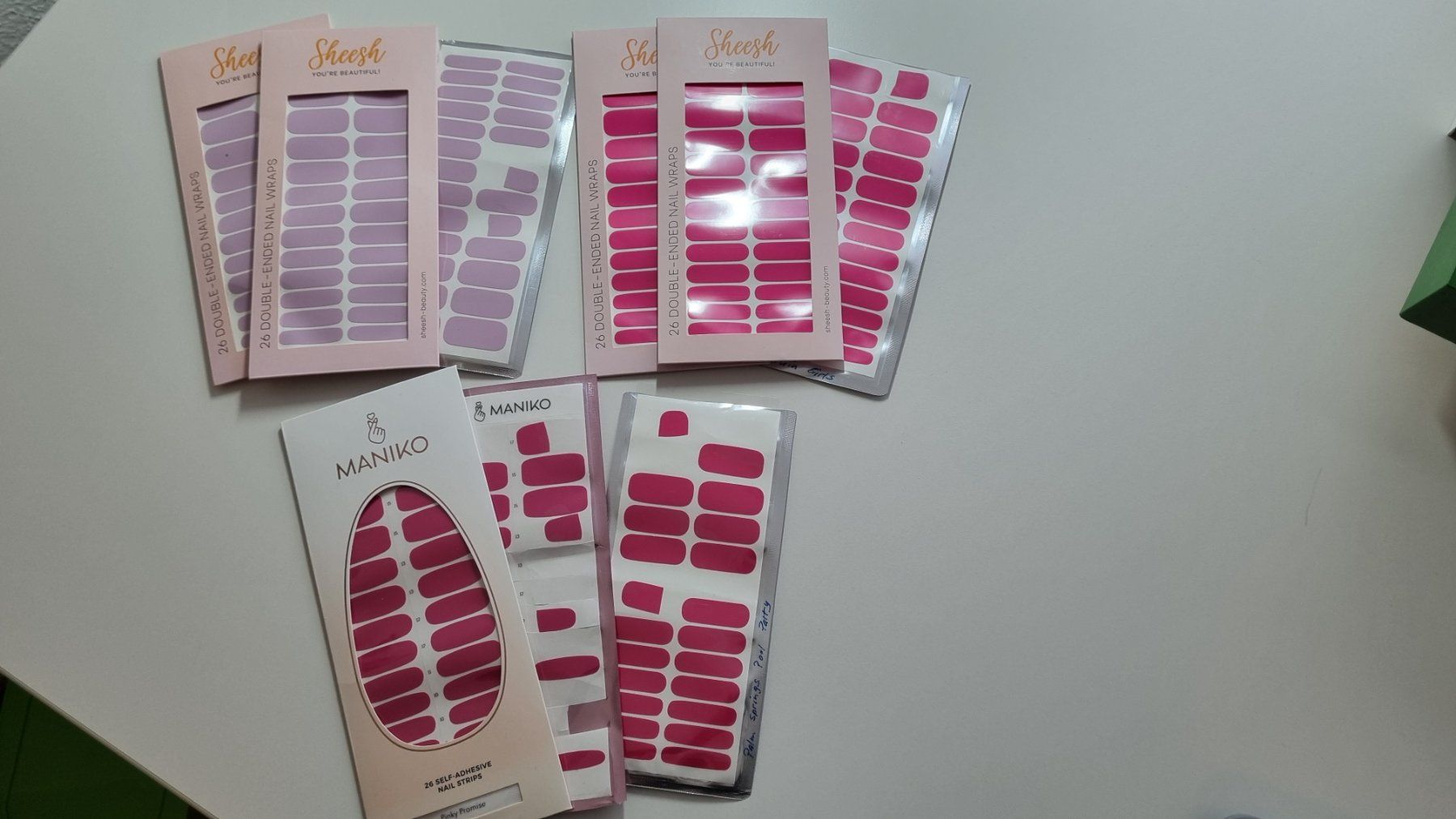Nagellack Strips Maniko und Sheesh (Neu und originalverpackt) in ...