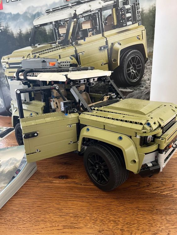 Lego Technic Land Rover Defender 42110 | Kaufen auf Ricardo