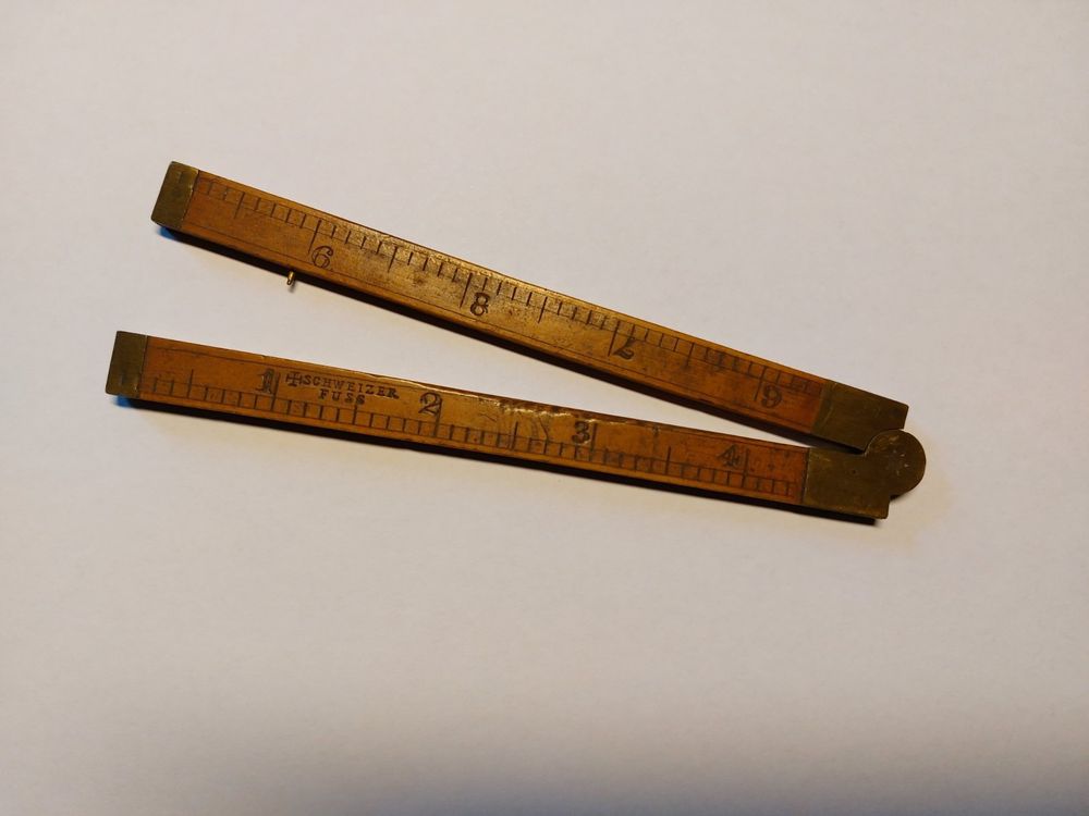 Schweizer Fuss, altes Mass, Masseinheit / Holz/Messing (Neu (gemäss ...