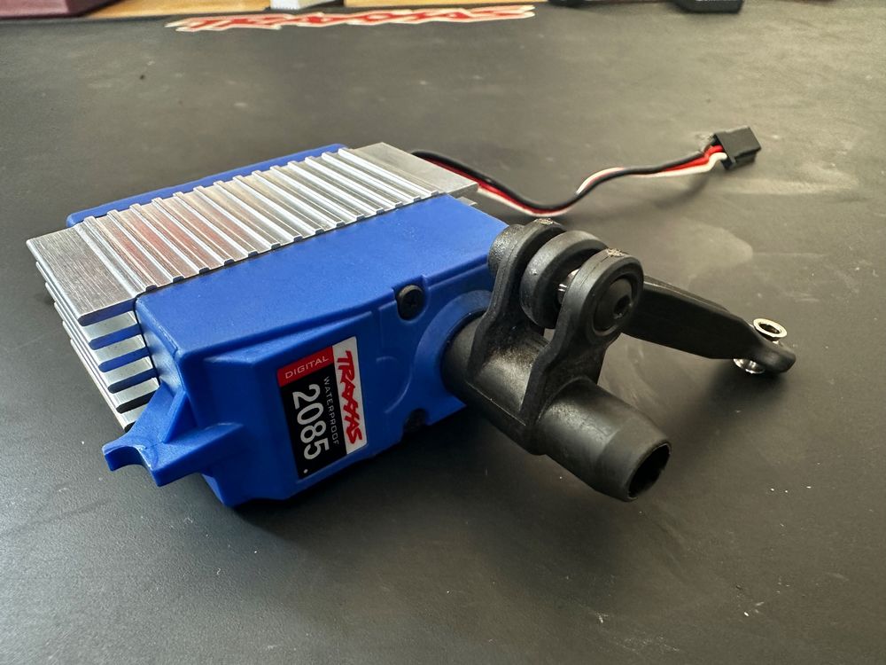 Traxxas 2085 Servo Digital High-Torque X-Maxx Big Scale 25T (Neu ...