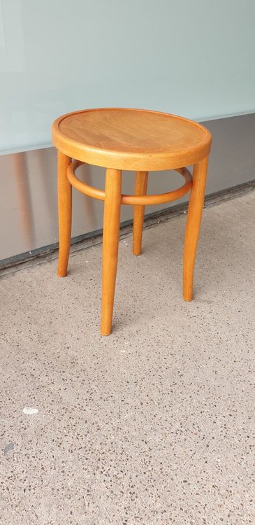 Stuhl Hocker ev. Horgen Glarus ? (Gebraucht) in Emmen für CHF 60 – mit Lieferung auf Ricardo kaufen