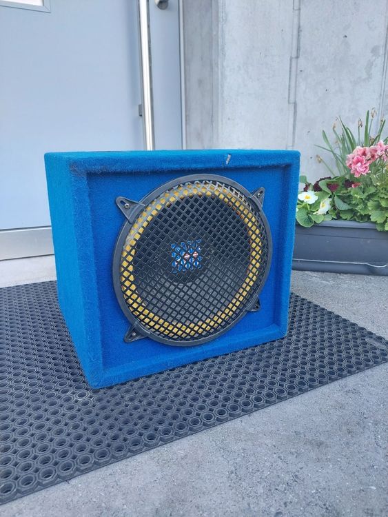 Subwoofer Raveland (Gebraucht) in Vilters für CHF 29 – nur Abholung auf ...