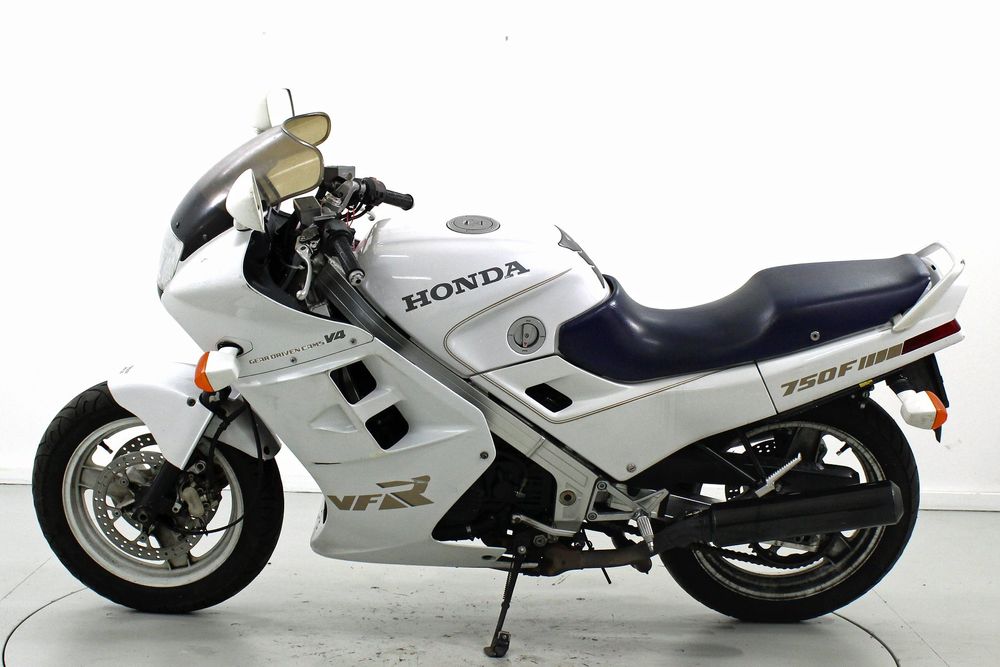 Honda VFR 750 F | Kaufen auf Ricardo