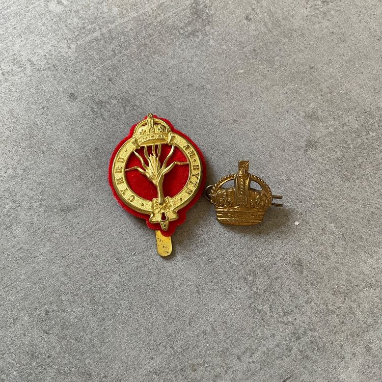 Antique British Crown Army Welsh Guard Pin Brooch Vintage (Gebraucht ...