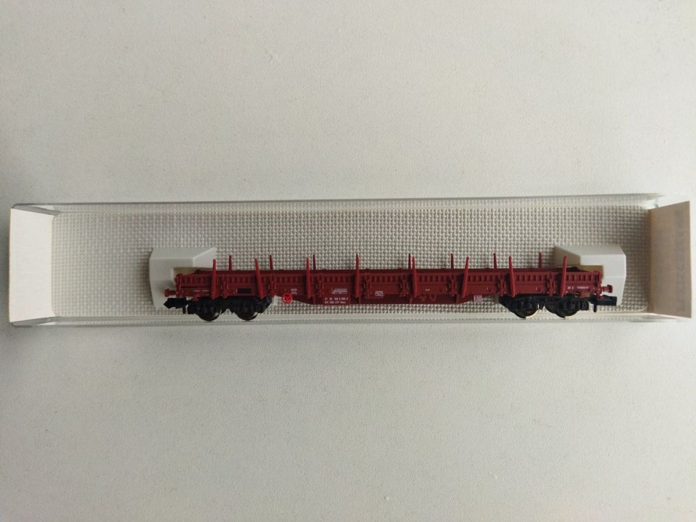 Rungenwagen 4 achs. Typ Res braun der SBB von Fleischmann N (Neu und originalverpackt) in La ...