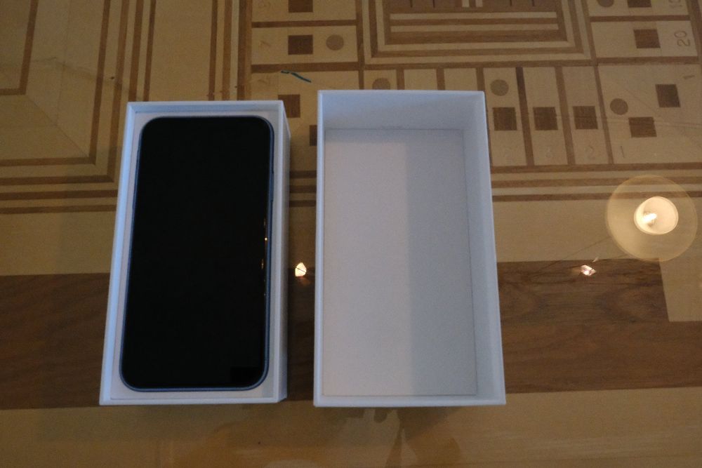 iPhone XR 64GB mit OVP | Kaufen auf Ricardo