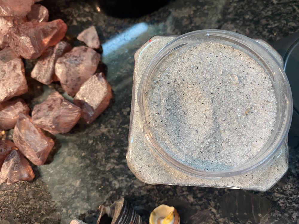 Muscheln und Deko Sand/Granulat/Steine (Gebraucht) in Glattbrugg für CHF 5 – mit Lieferung auf ...