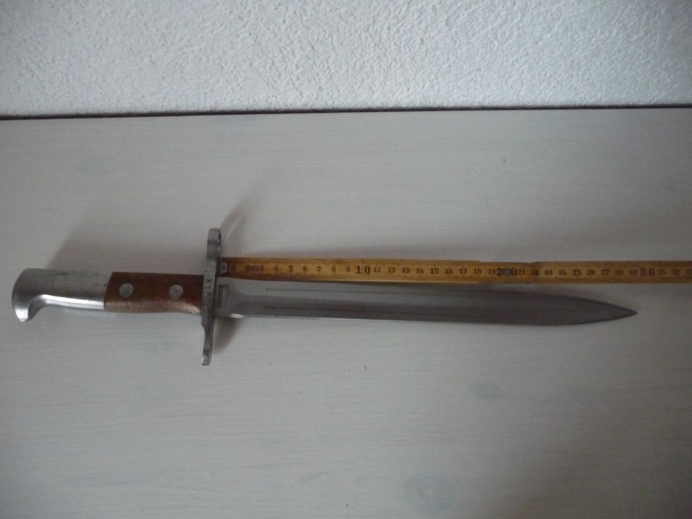 Bajonett der Schweizer Armee - Baïonnette armée suisse (D'occasion) à Savagnier pour CHF 50 ...