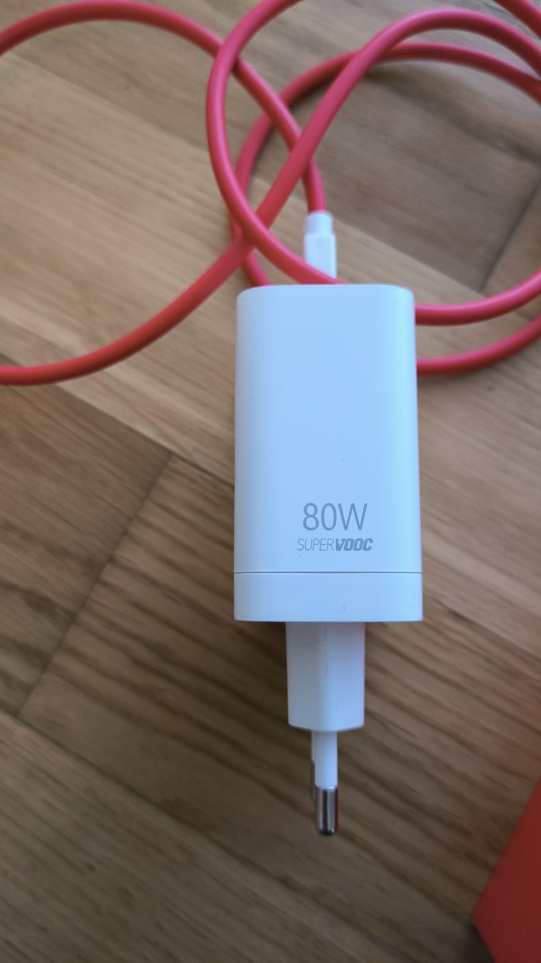 Oneplus 15R 256GB 12GB Black wie Neu mit Original Ladekabel (Neu ...