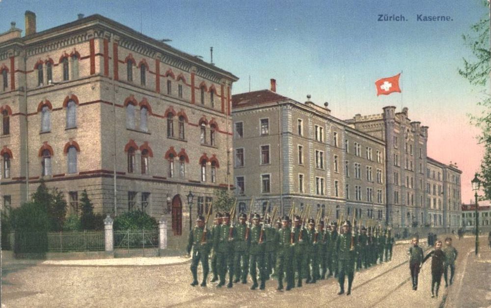 Zürich, Kaserne, Soldaten üben, gel. 1924 (Gebraucht) in Luzern für CHF 2 – mit Lieferung auf ...