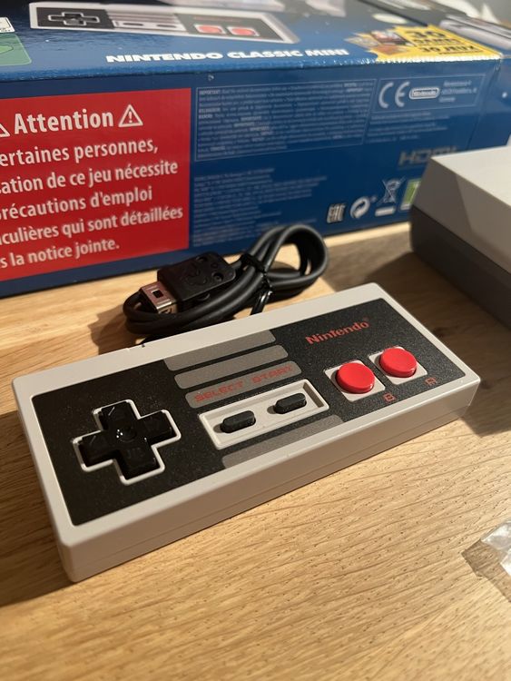 Nintendo Classic Mini mit 2 Controllern und Netzteil (Neu (gemäss ...