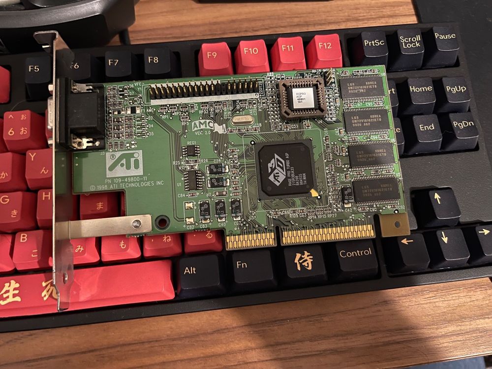 Ati RAGE PRO TURBO AGP (D'occasion) à Thônex pour CHF 9 – avec livraison | Acheter sur Ricardo