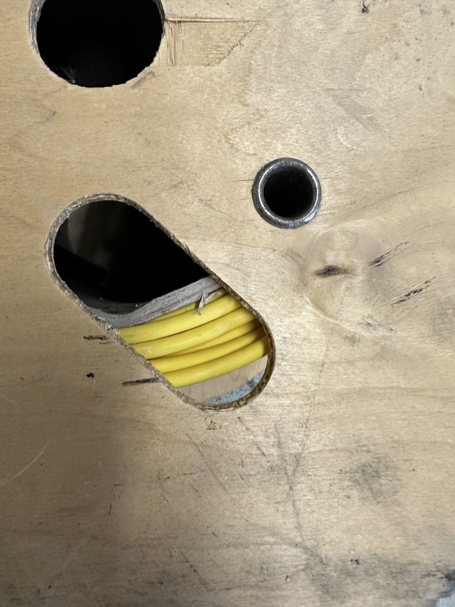 Leoni Kerpen Megaline E2-30 Kabeltrommel, U/U 4P H Space (Neu (gemäss ...