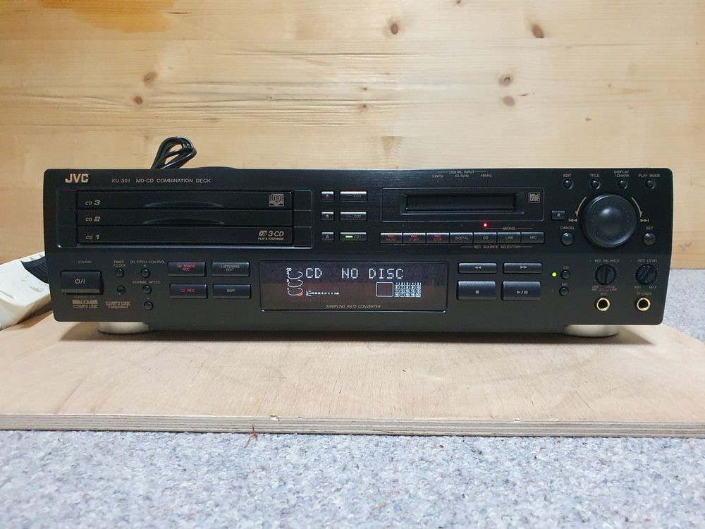 JVC XU-301 MD-CD Combination Deck (neuwertig) | Kaufen auf Ricardo