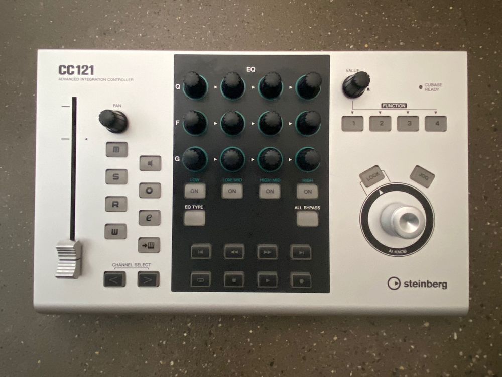 Steinberg CC121 - Midi Controller (Gebraucht) in Gretzenbach für CHF ...