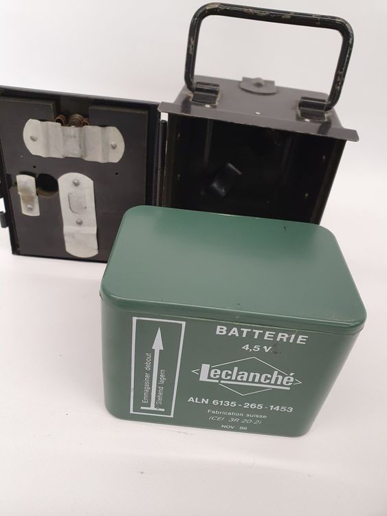 Alte Hand Lampe Taschenlampe mit Batterie Leclanche (Gebraucht) in ...