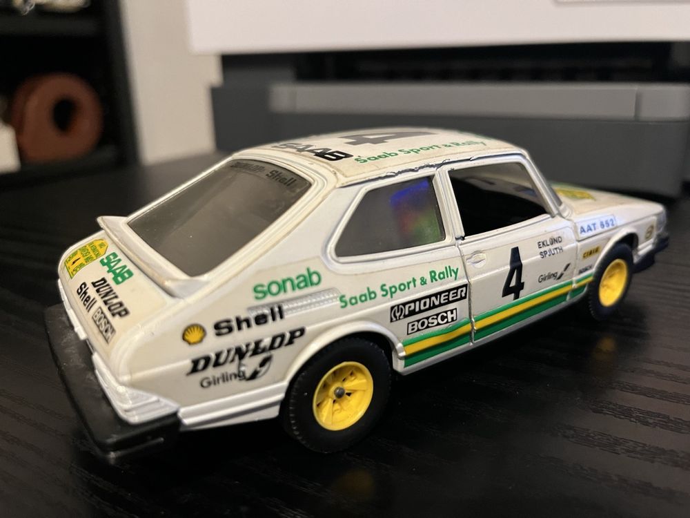 Saab 800 Turbo. 1:24 Bburago (Gebraucht) in Rümlang für CHF 20 – mit ...