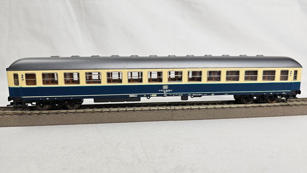 Roco 44390 DB Bm234 Schnellzugwagen 2.Kl. OVP (Gebraucht) in Seon für CHF 10 – mit Lieferung auf ...