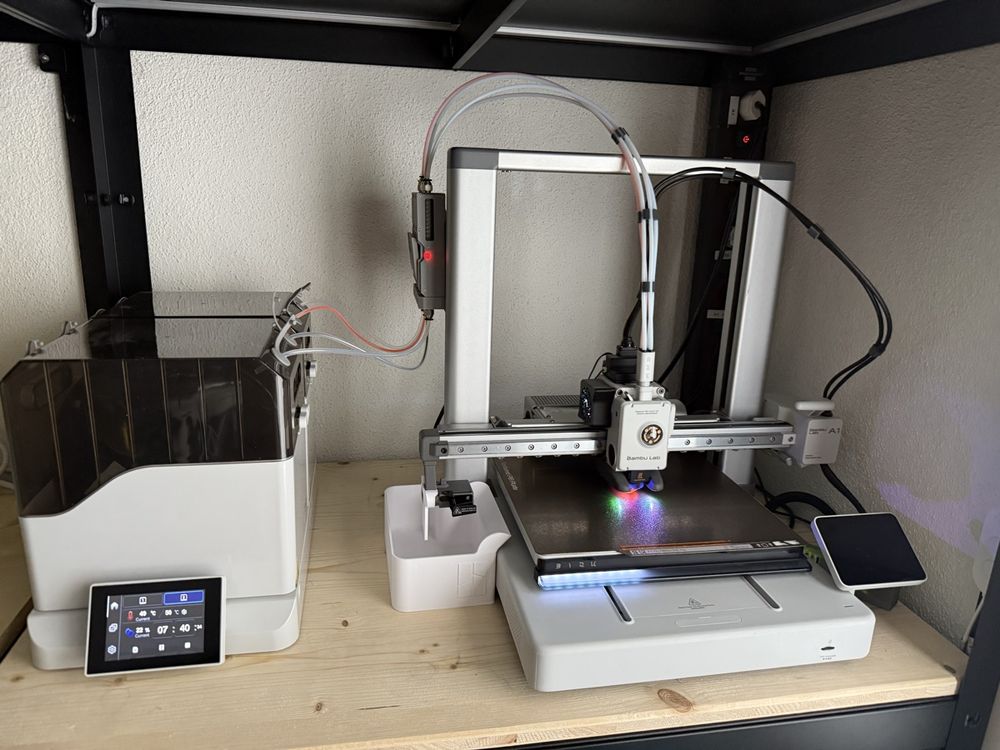 Bambu Lab A1 mit Zubehör, Filament Dryer und BMCU 370C (Gebraucht) in ...