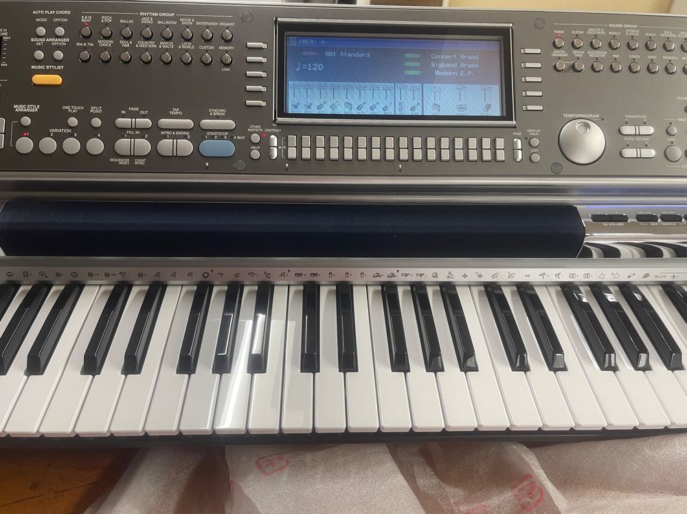 Keyboard Technics SK-KN7000 Neu originalverpackt | Kaufen auf Ricardo