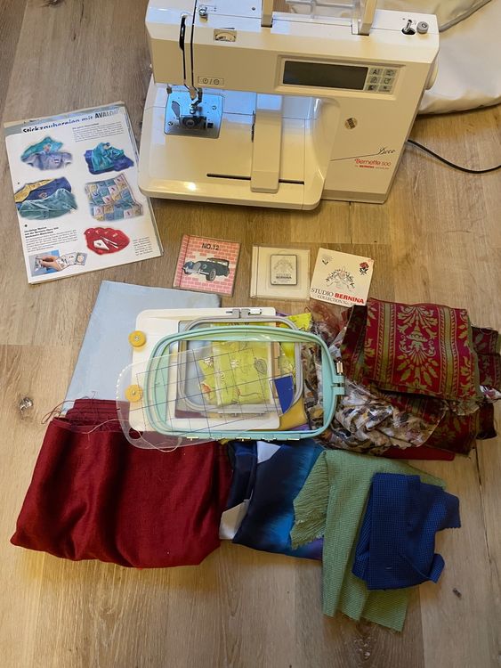 Stickmaschine Bernette Bernina 500 Deco inkl. Zubehör Stoff (Gebraucht ...