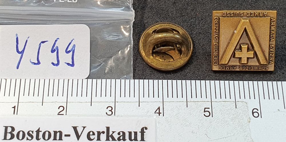 Y599 - Pin SUGUS Schweizer Armee 95 Abzeichen Militär (Gebraucht) in Reinach BL für CHF 3 – mit ...
