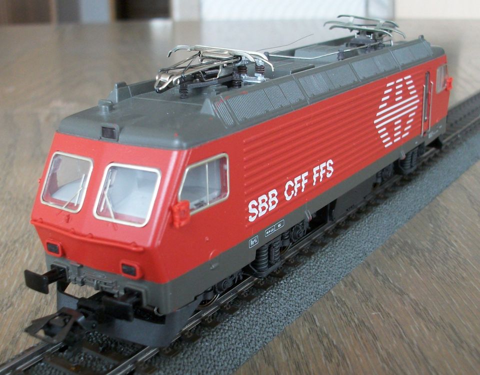 SBB-Elektrolokomotive Re 4/4 IV, rot | Kaufen auf Ricardo