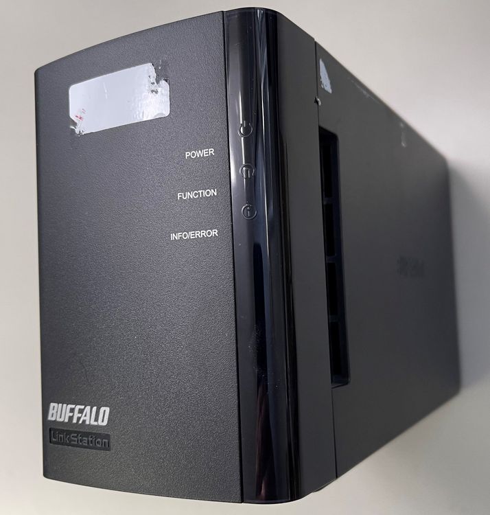 Buffalo LS-WXL Serie NAS Gehäuse für 2 HDDs, ohne HDDs (Gebraucht) in ...