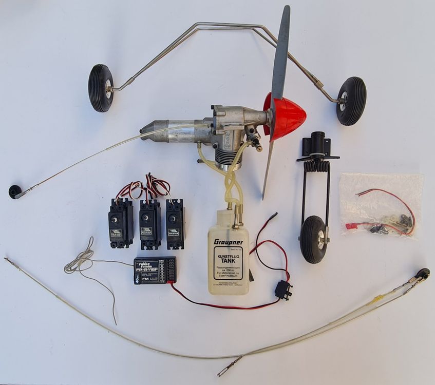 Konvolut RC Flugzeugmotor Graupner OS MAX FP 40 und Zubehör (Gebraucht) in jestetten für CHF 75 ...