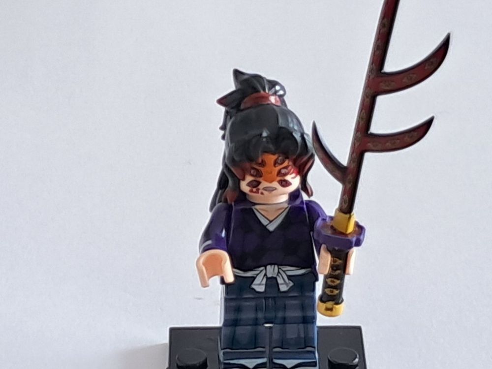 Demon Slayer Figur Inosuke Hashibira, Lego kompatibel | Kaufen auf Ricardo