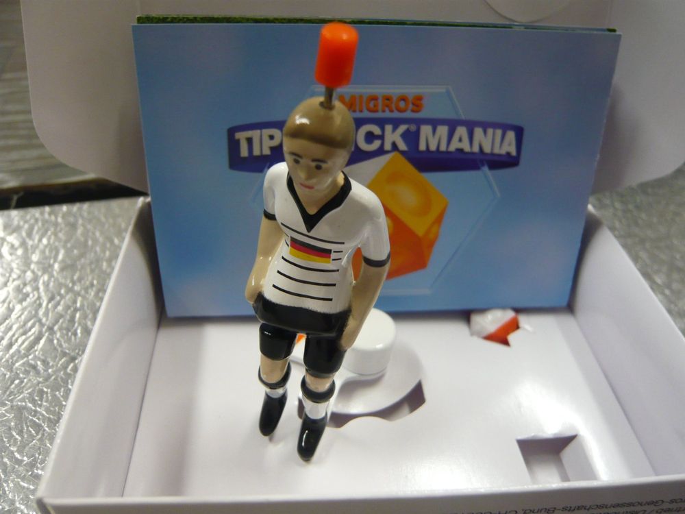 TIPP KICK FIGUR DEUTSCHLAND 6 MANN (Neu und originalverpackt) in Bern ...