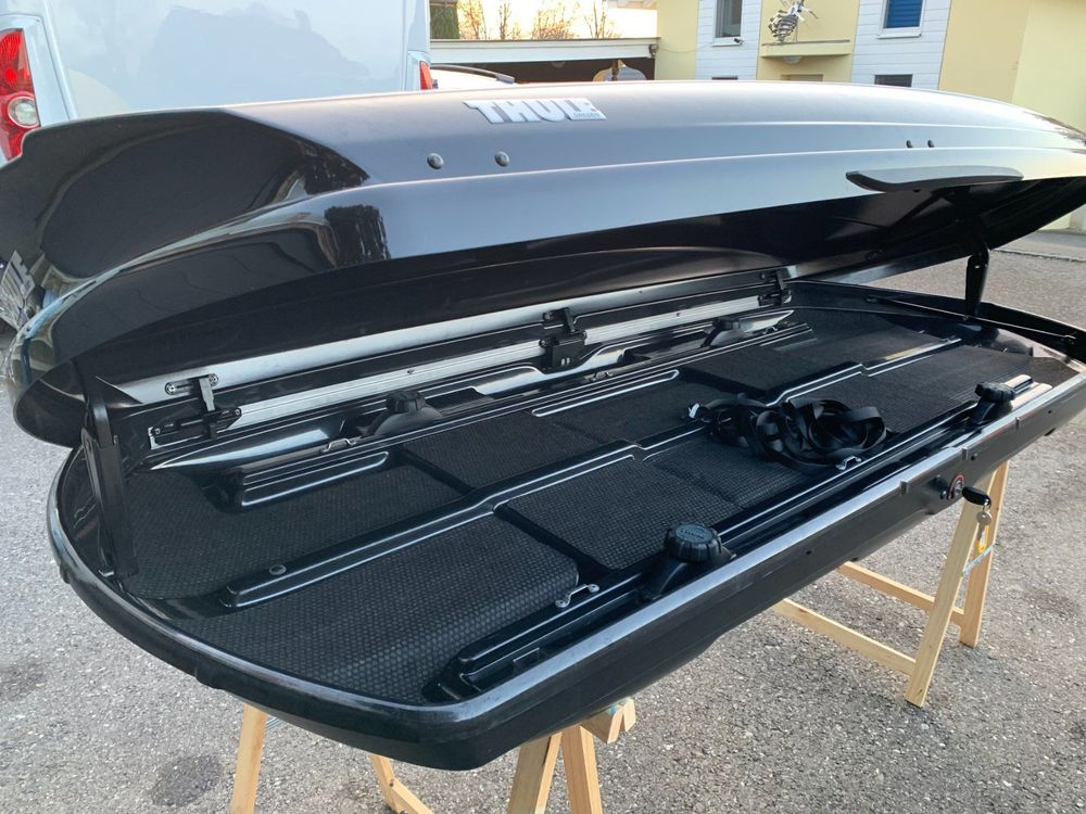 Thule Dachbox Dynamic 900 schwarz (D'occasion) à Domdidier pour CHF 540 – avec livraison ...