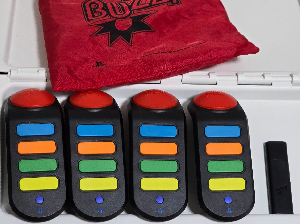 Buzz! 4 Wireless Controller mit USB Empfänger PS2 und PS3 (Gebraucht ...
