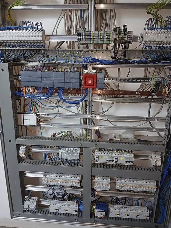 Stromkasten (Gebraucht) in St. Gallen für CHF 6000 – nur Abholung auf ...