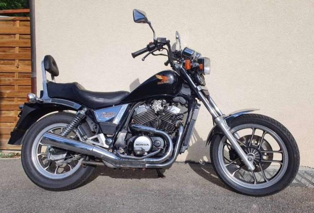 Honda VT 500 C (Gebraucht) in Forel Lavaux für CHF 800 – nur Abholung ...