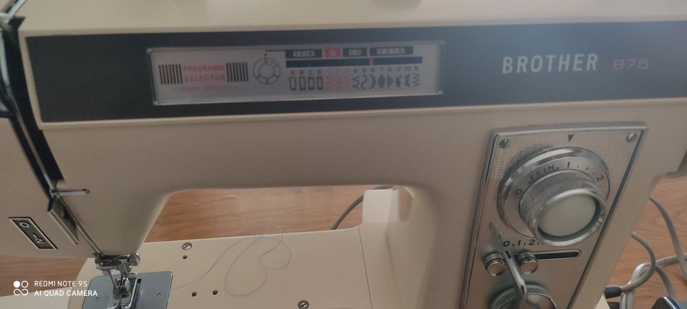 Brother 875 Nähmaschine (Defekt) in Olten für CHF 1 – nur Abholung auf Ricardo kaufen