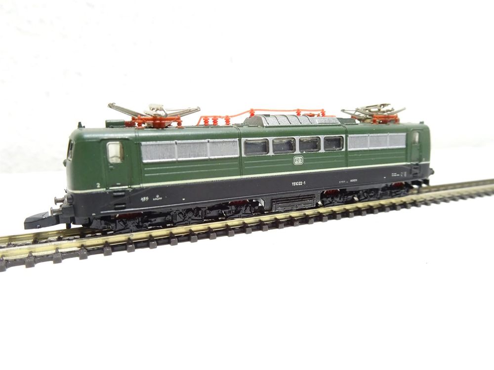 Märklin Lokomotive Br151 Spur Z 8857 (Defekt) in Luzern für CHF 37.9 – mit Lieferung auf Ricardo ...