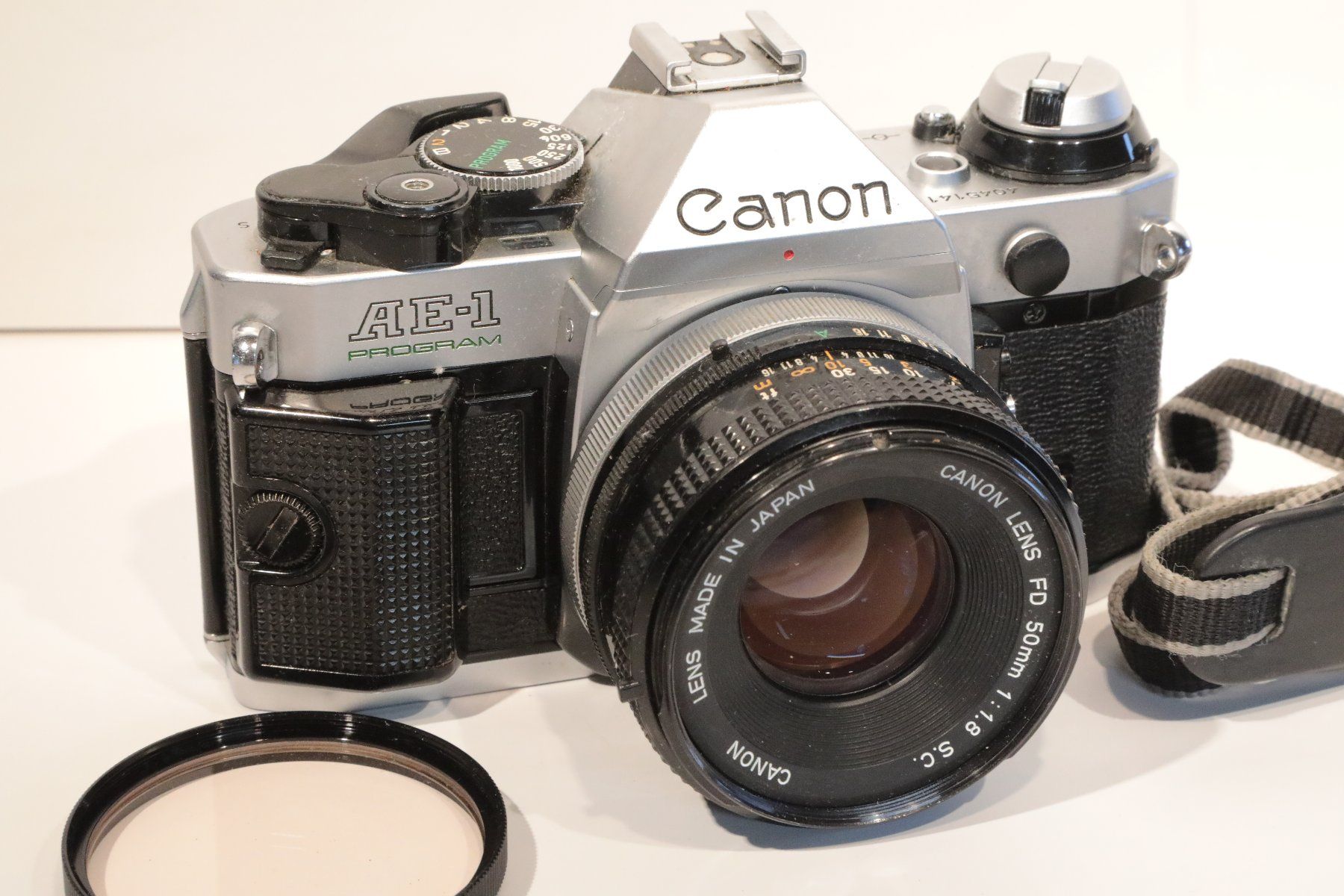Canon AE-1 Program analog Spiegelreflexkamera mit 50mm (Gebraucht) in ...