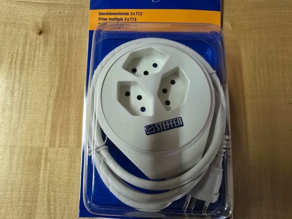 neue Steffen Steckdosenleiste 3xT13 in weiss ab 1.- (Neu und ...