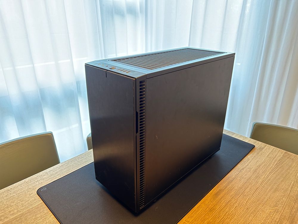 Fractal Design Define R6 Schwarz PC-Gehäuse / PC Case (Gebraucht) in ...