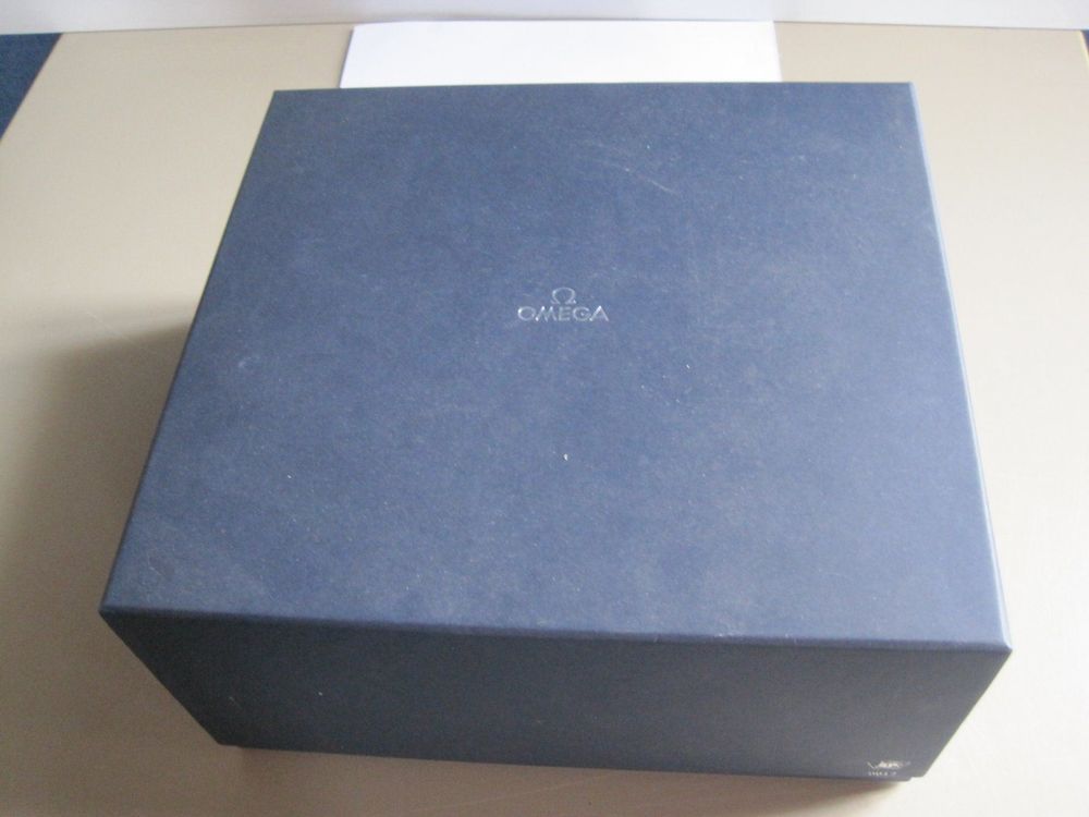 Omega Speedmaster 007 BOX | Kaufen auf Ricardo