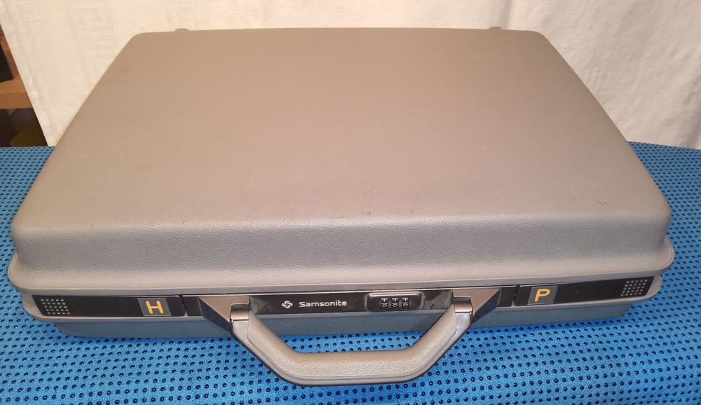 Samsonite Aktenkoffer Hartschalen mit Unterteilungen | Kaufen auf Ricardo