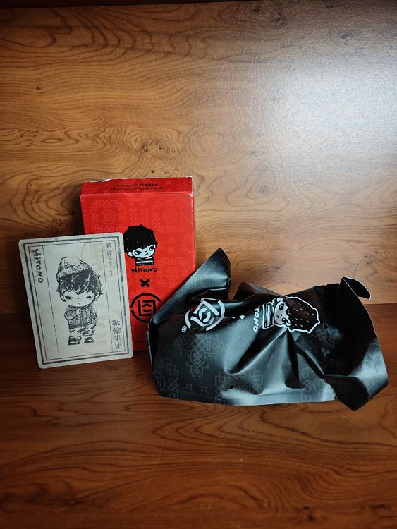 Hirono x Clot - Alienegra figurine Pop Mart | Kaufen auf Ricardo