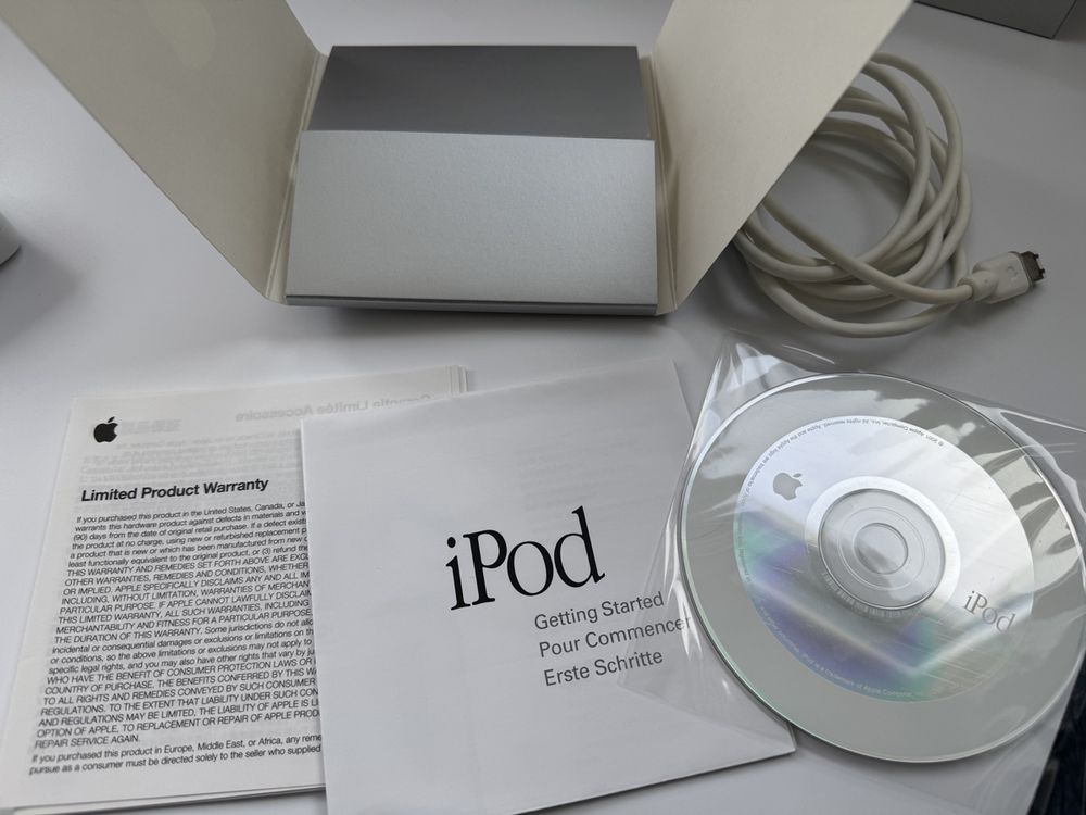 Apple iPod classic 5 GB 1G 1 Generation 2001 M8541 5GB OVP (Gebraucht ...