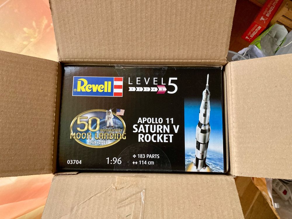 Revell Saturn V 1:96 - "50 Anniversary Moon Landing"-Edition (Neu und ...