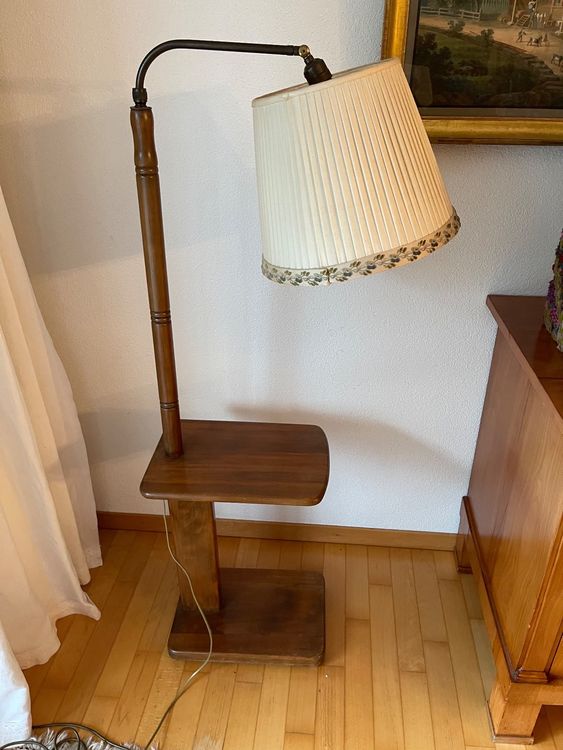 Stehlampe antik (Gebraucht) in Baar für CHF 45 – nur Abholung auf Ricardo kaufen