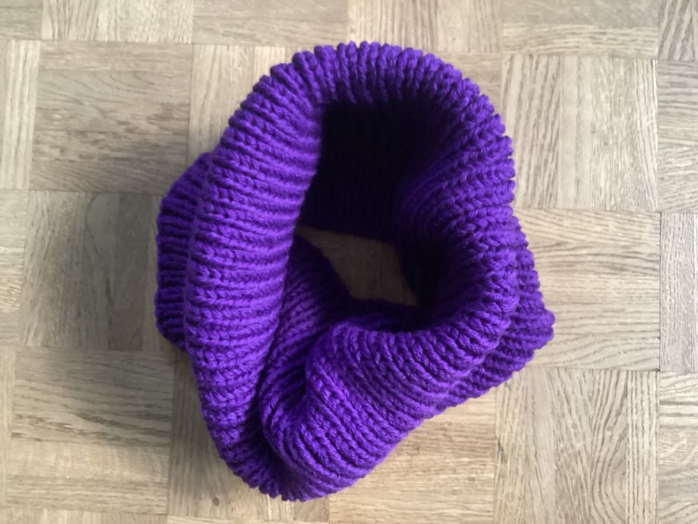 Violetter Strickschlauch/Loop Schal, warm für Winter! (Neu (gemäss ...
